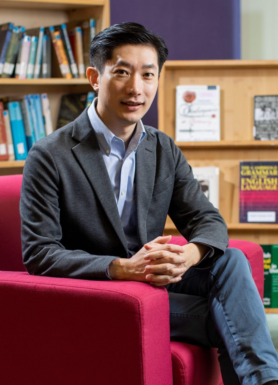 Dr Gavin BUI Hiu-yuet（貝曉越博士） | Department of English, HSUHK